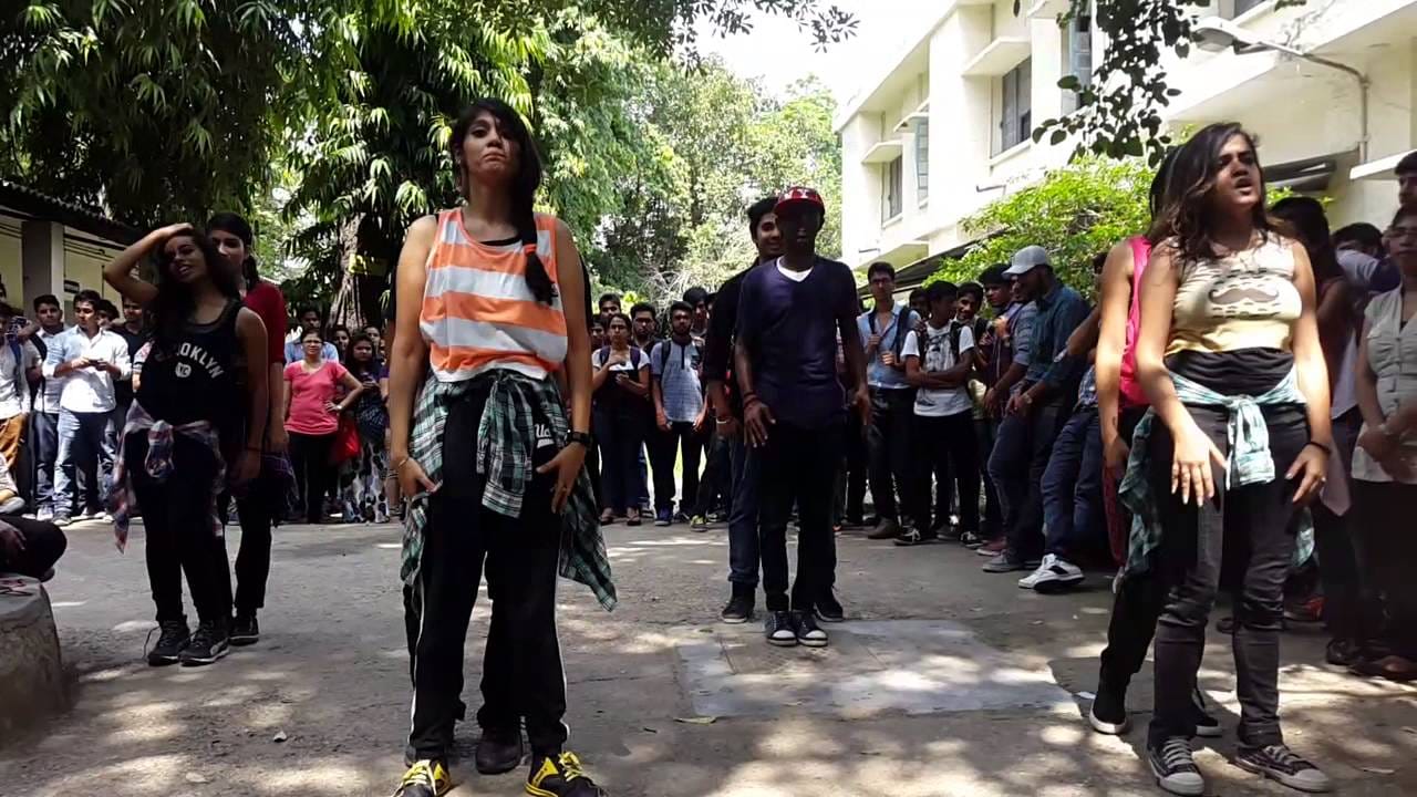 DDU GKP Images and Videos (High Resolution Pictures & Videos)