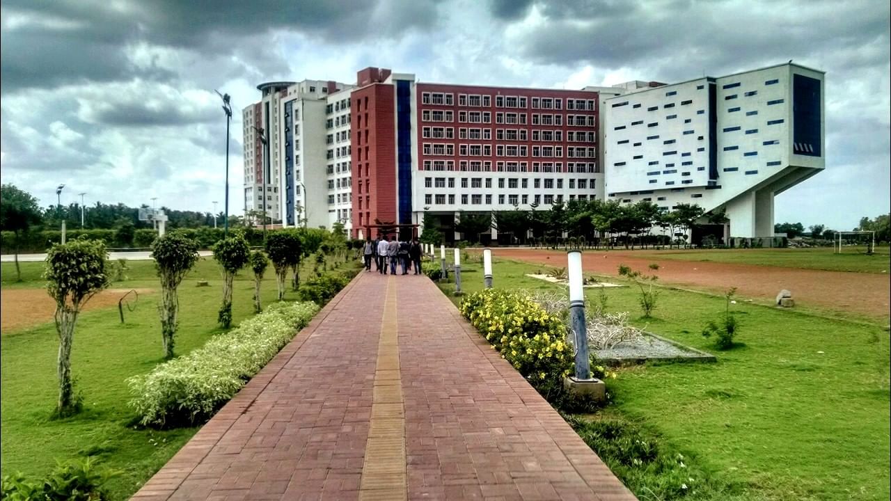 Priyanka Nair's Review On VIT University, [VIT] Chennai - GetMyUni